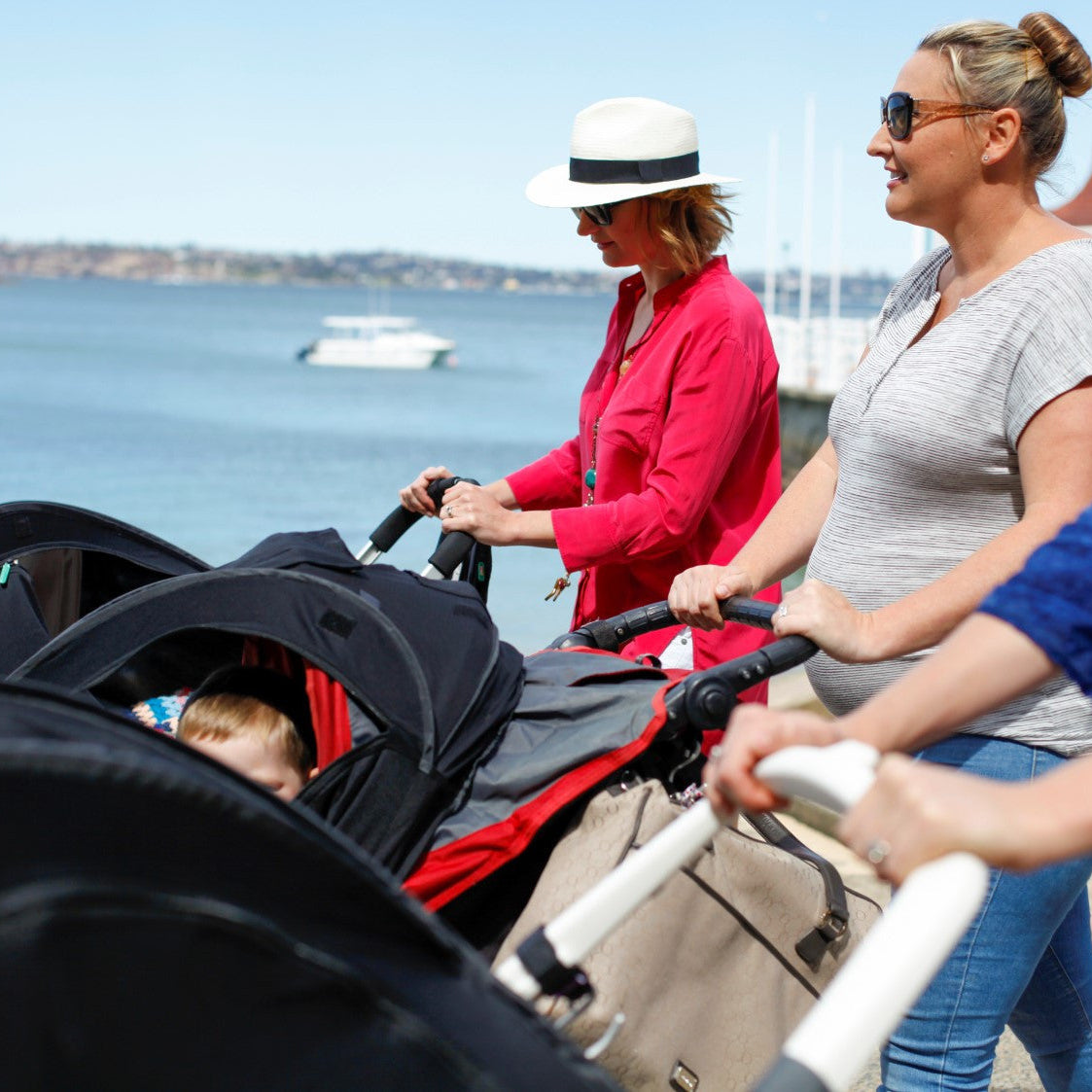 CoziGo | Travel Easy With Sleep and Sun Cover For Babies | Shop Now